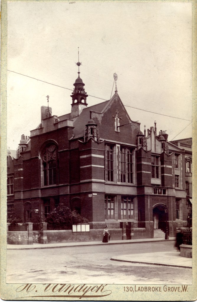 A Wander Down Ladbroke Grove – Rambling London Tours